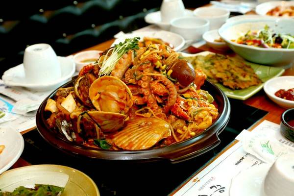 군산 맛집 ‘한소끔 싱싱한 해물전골과 해물찜으로 건강한 보양식 제공해