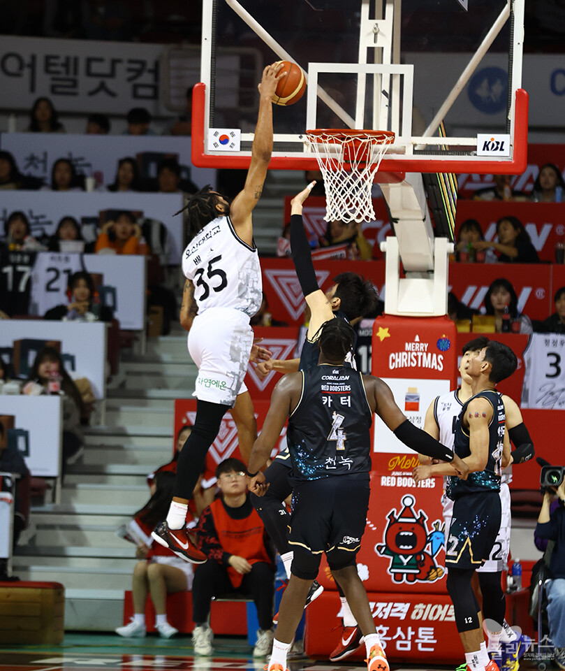 [KBL] 패리스 배스, '가슴이 뻥 뚫리는 덩크슛' - Kollo