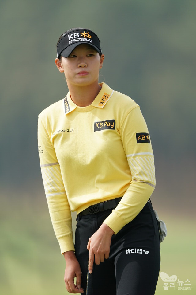 [KLPGA] '7언더파 방신실' 메이저 '크리스에프앤씨 KLPGA 챔피언십' 2R 단독 선두