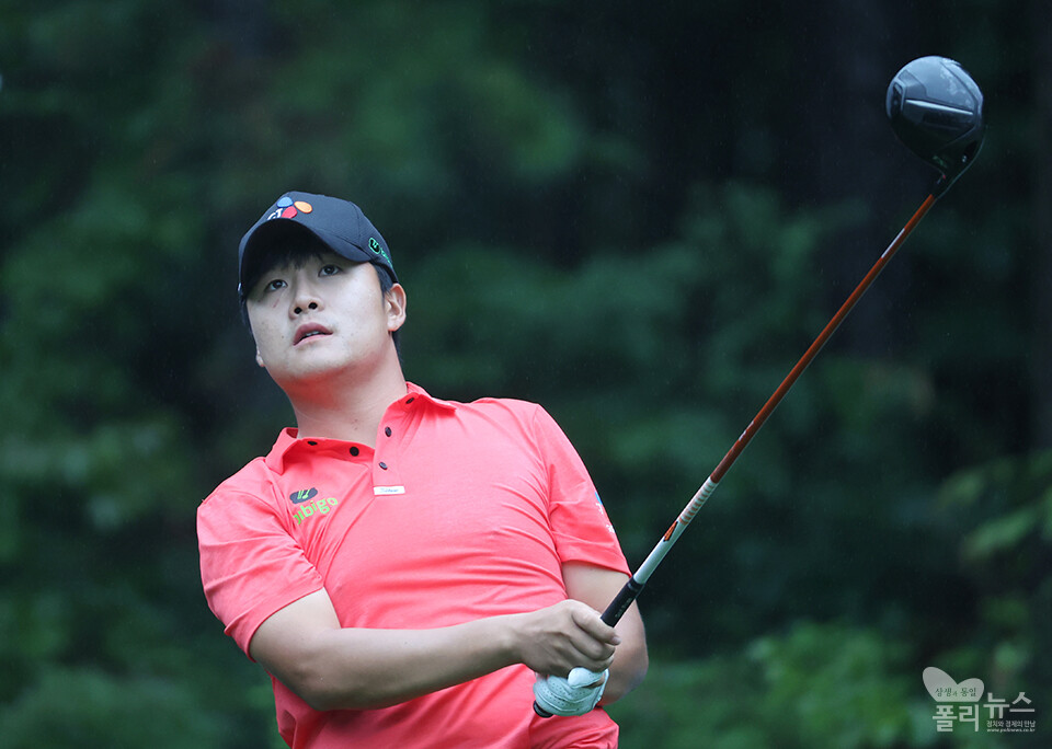 장유빈, 'KPGA 군산CC 오픈' 사상 최초 대회 2연패 도전.. '김민규 상금 8억 눈앞'