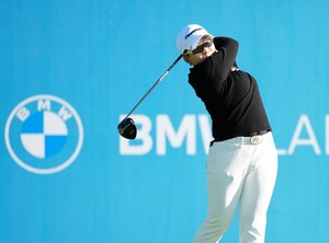 [LPGA] 통산 64승 레전드 신지애, 'BMW 레이디스 챔피언십' 3R 공동 7위로 도약